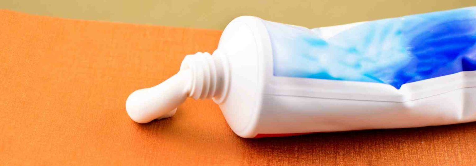 How to Remove Skin Tags in One Night with Toothpaste - Midnight Pharmacy
